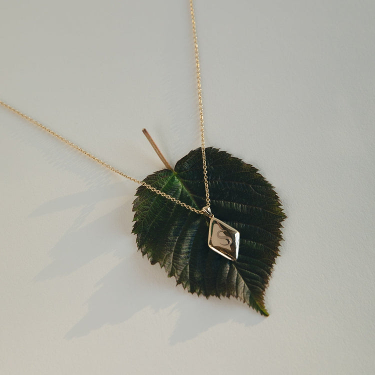 KITE - PENDANT – Steph Mazuera